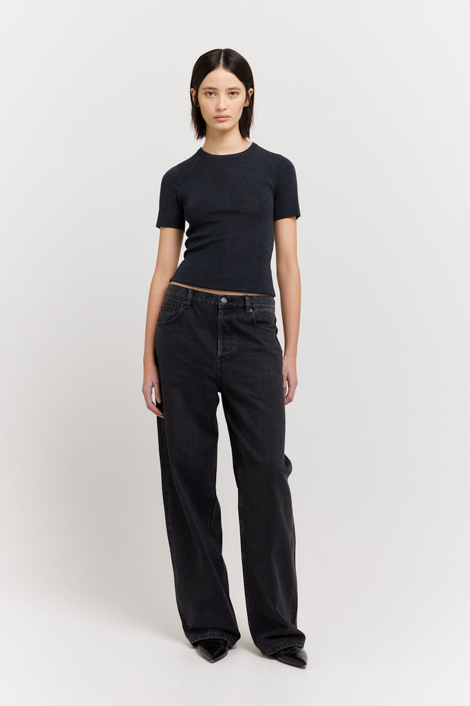 Carr T-shirt | Charcoal Merino Wool T Shirt | Henne