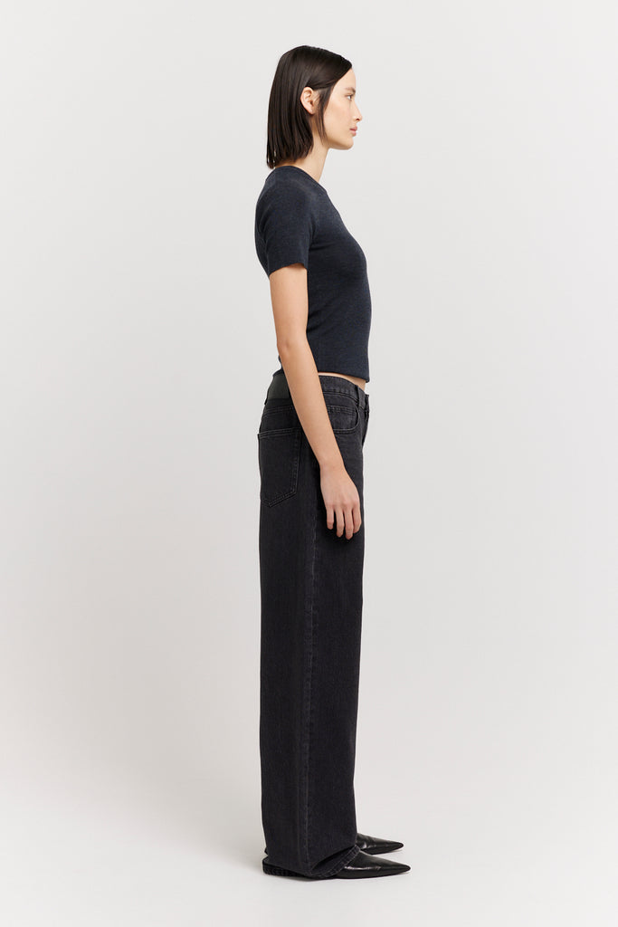 Carr T-shirt | Charcoal Merino Wool T Shirt | Henne