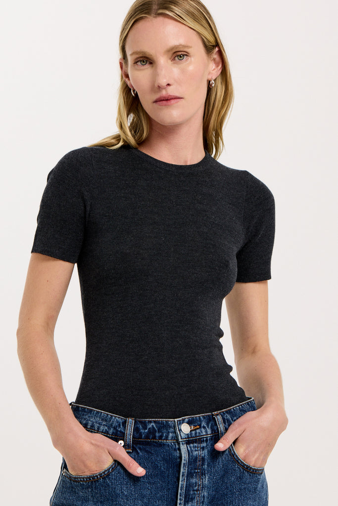 Carr T-shirt | Charcoal Merino Wool T Shirt | Henne