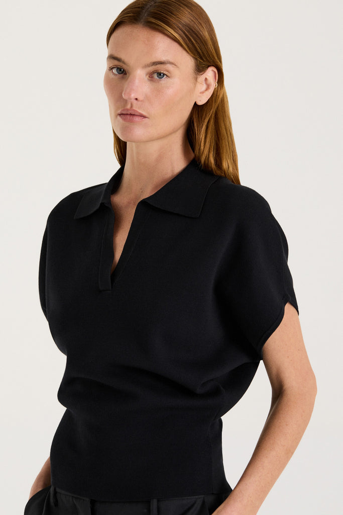 Zeya Polo Top – Henne